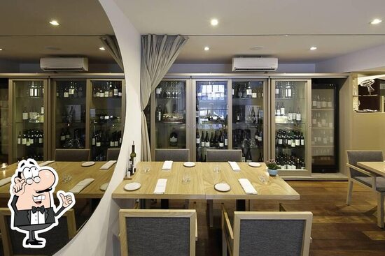 DOP, Porto, Largo São Domingos 16 - Portuguese restaurant menu and reviews