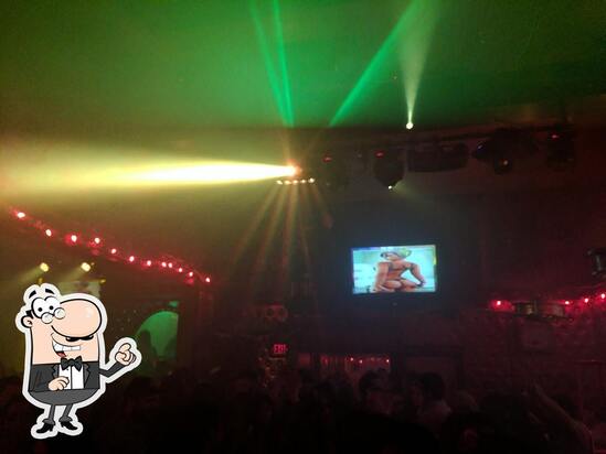 Pub y bar Wildcat Lounge, Santa Barbara, 15 W Ortega St - Carta del ...