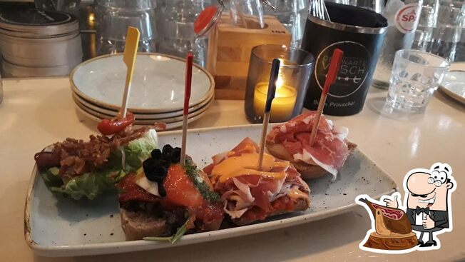 De Zwarte Vosch Tapasrestaurant & Pinchobar Utrecht, Utrecht ...