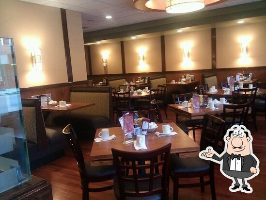 Golden Apple Grille & Breakfast House in Chicago - Restaurant menu and ...