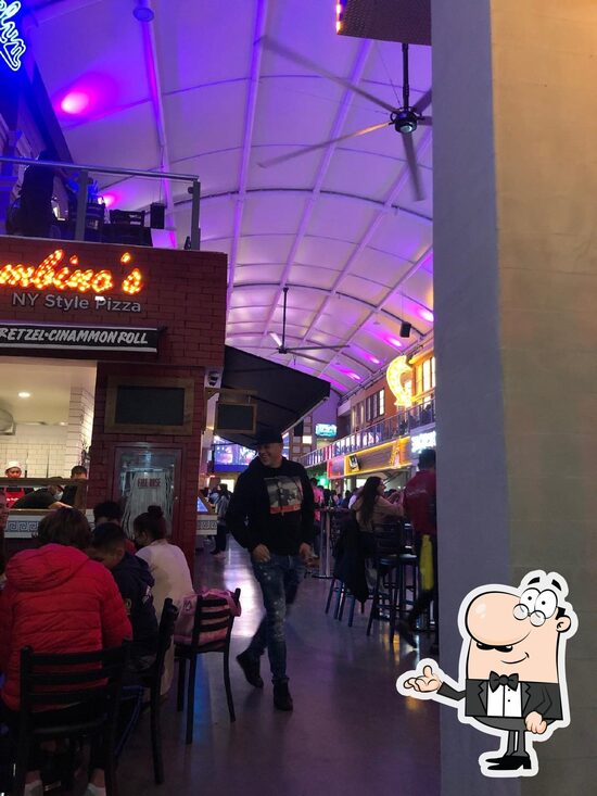 Carta de Downtown Food Court & Bar, Tijuana