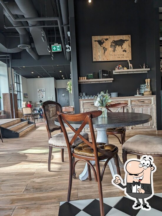 Pizza Garden Lounge & Bar, Langley - Restaurant menu, prices and reviews
