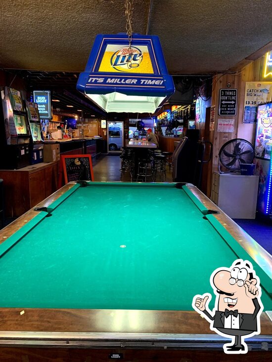 Ace of Clubs Tavern in Hoquiam - Restaurant reviews