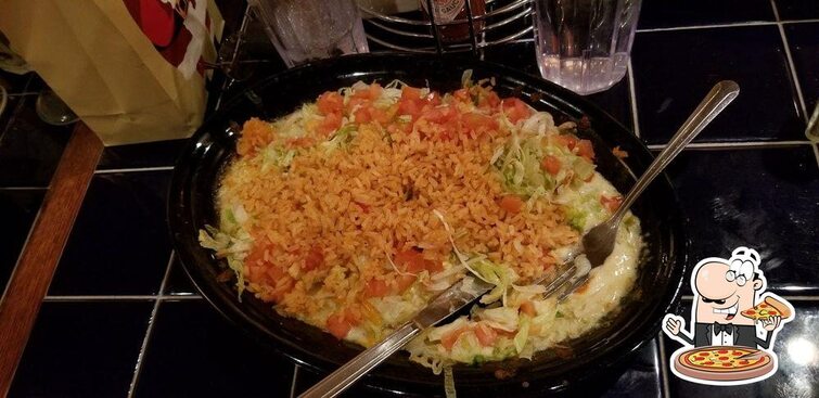 Fernando's, 380 N 114th St in Omaha - Restaurant menu and reviews