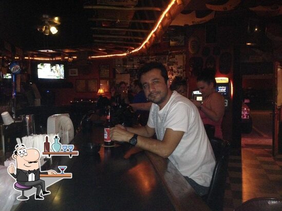 Kalahari Bar in Fort Lauderdale - Restaurant reviews