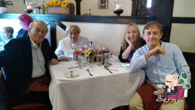 Locust Valley Inn, Locust Valley - Restaurant menu, prices and reviews