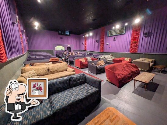 Reel Pizza Cinerama, Bar Harbor - Restaurant menu, prices and reviews