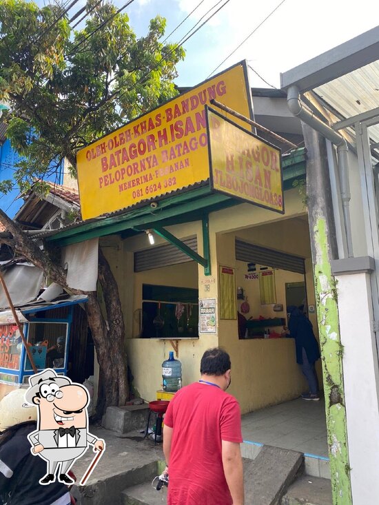 Batagor Haji Isan restaurant, Bandung, Jl. Bojongloa No.38 - Restaurant ...