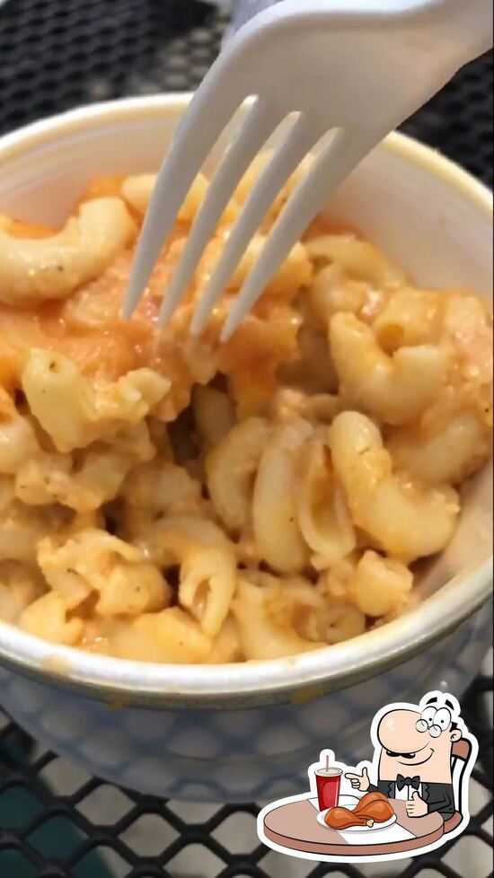 Bert's Marketplace in Detroit - Restaurant menu and reviews