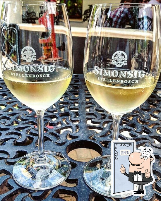 Simonsig Wine Farm pub & bar, Cape Town - Restaurant reviews