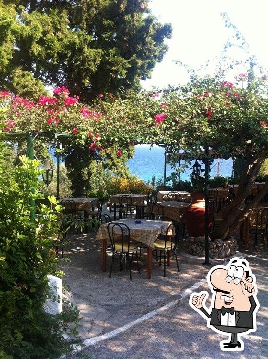 Krista Restaurant, Kokkari - Restaurant menu, prices and reviews