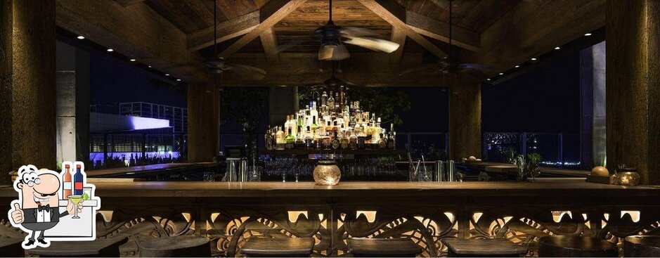 Menu at Sugar pub & bar, Miami, 788 Brickell Plaza #40