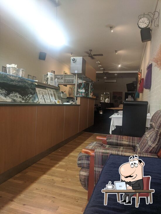 Punjab Court House morwell, Morwell - Restaurant menu, prices and reviews