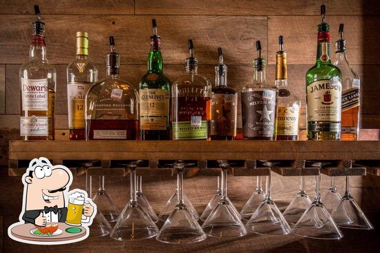 Silver Saddle Saloon in Granbury - Restaurant menu and reviews