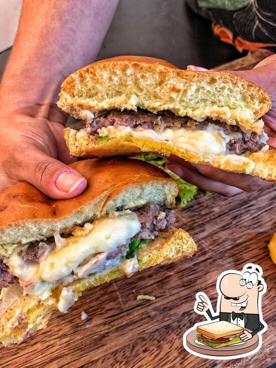 Menu at La mafia burger restaurant, Tremembé