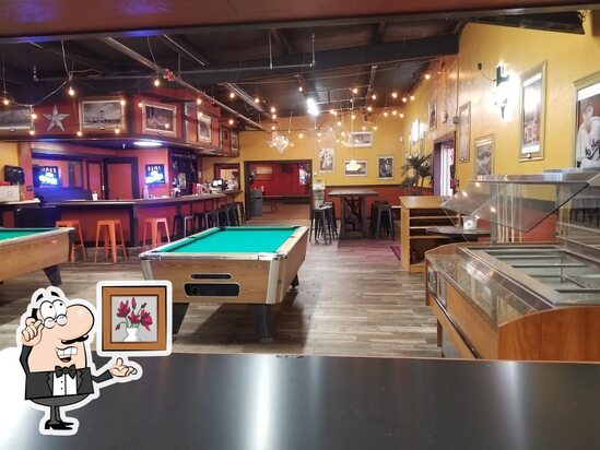 Reo Bar & Grill in Longview - Restaurant menu and reviews