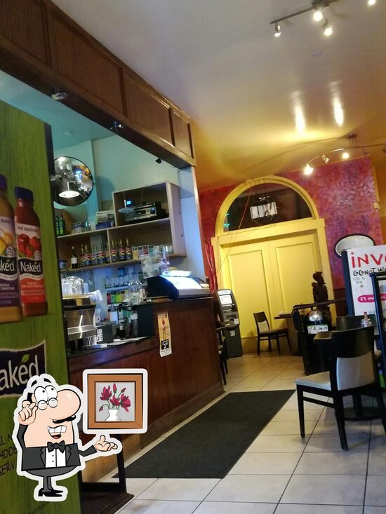 Oasis Cafe, San Francisco - Restaurant menu, prices and reviews