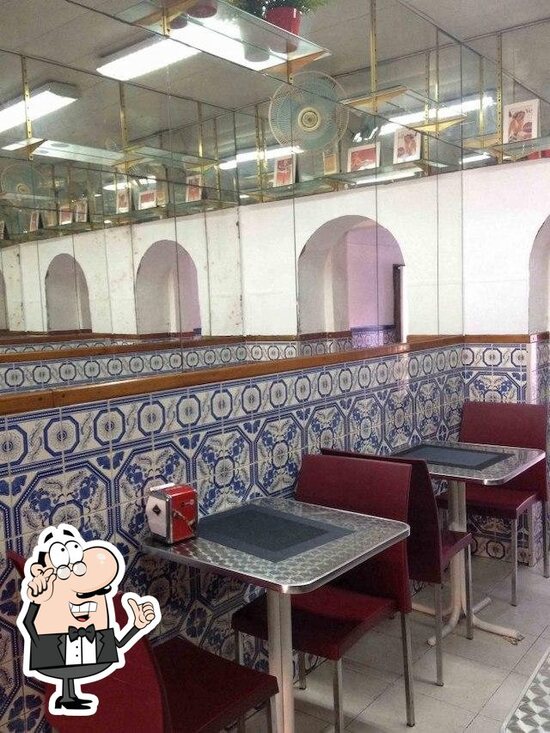 Menu at Hamro Kebab restaurant, Lisbon