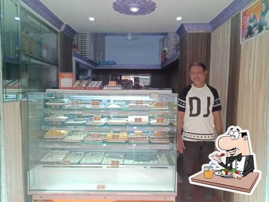 M.K. The mithai shop, Lucknow - Restaurant reviews