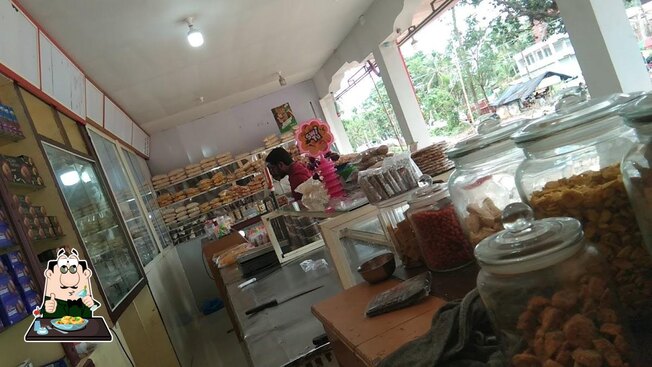 Menu at PRABANCHAM HALWA AND BAKERY, Ramanattukara