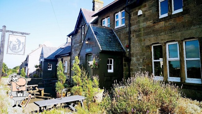 Menu at The Farriers Arms Shilbottle pub & bar, Alnwick