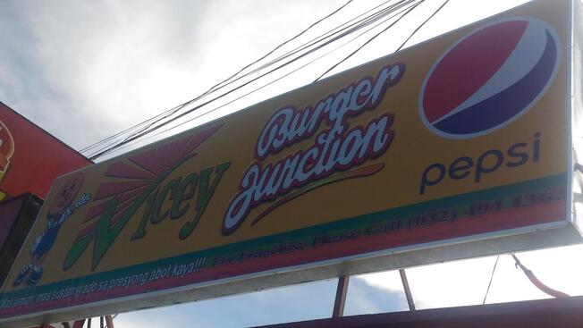 Menu at Nicey Burger Junction restaurant, Palo