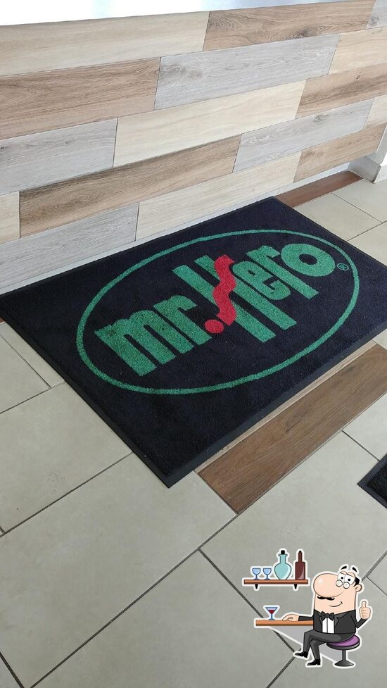 Mr. Hero, Elyria - Restaurant menu, prices and reviews