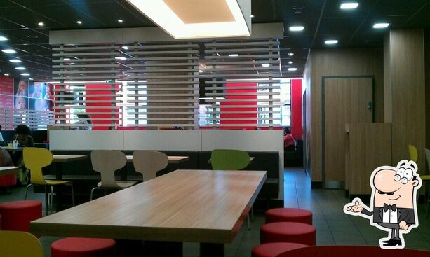 McDonald's, 10, Luton Mall, 46/48 George St. in Luton - Restaurant menu ...