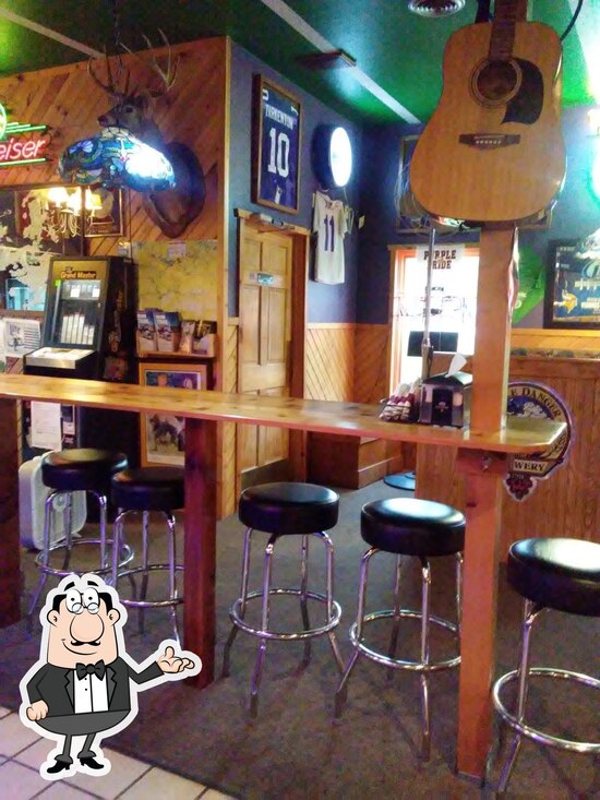 Benchwarmer Grille, Tower - Restaurant menu, prices and reviews