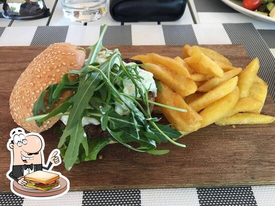 Rhebokskloof Wine Estate restaurant, Paarl, Noord Agter - Paarl Rd ...