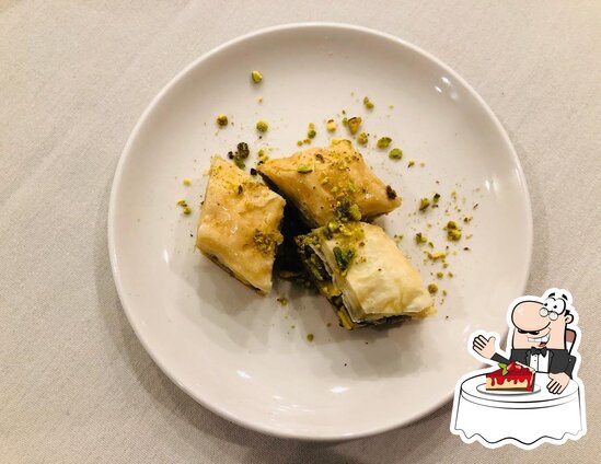 Yara Restaurant, 7 Wilmslow Rd in Cheadle - Restaurant menu and reviews