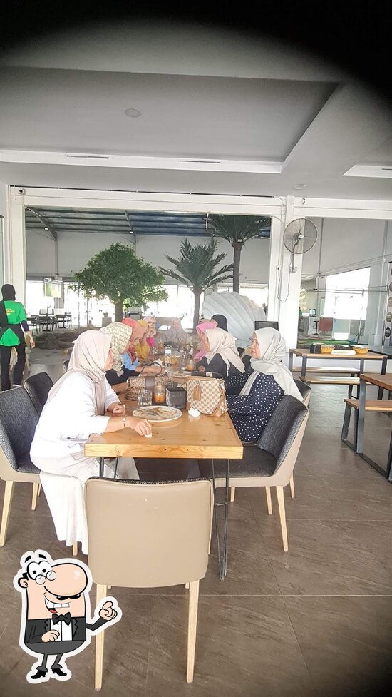 Menu at MELAWA PREMIUM CAFE & RESTO, Batam