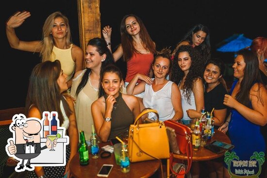 Tropski Bar, Dobra Voda - Restaurant reviews