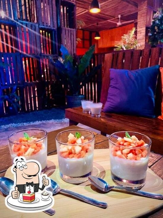 Menu at BeerUp TapRoom pub & bar, Puerto Princesa