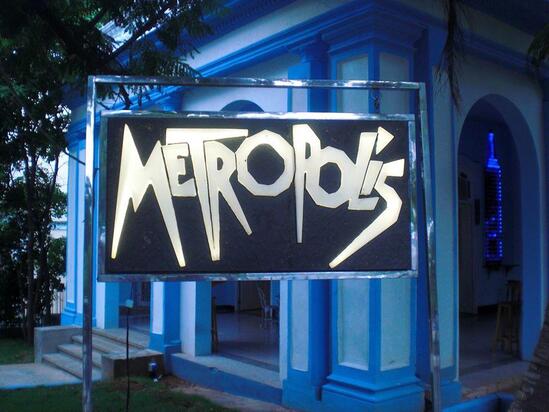 Menu at Metropolis""" restaurant, Havana