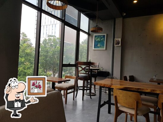 Xưởng Cafe Hoàng Quốc Việt, Hanoi - Restaurant menu, prices and reviews