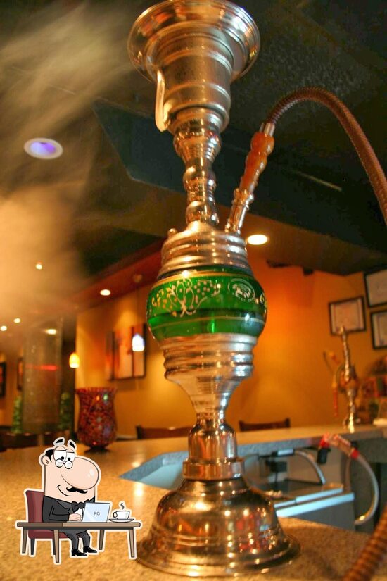 Hubble Hookah Lounge, Chicago - Restaurant menu, prices and reviews