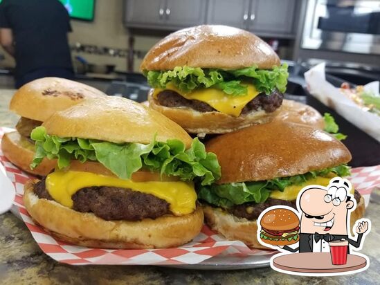 Bulldog Burger Bistro in Fresno - Restaurant menu and reviews