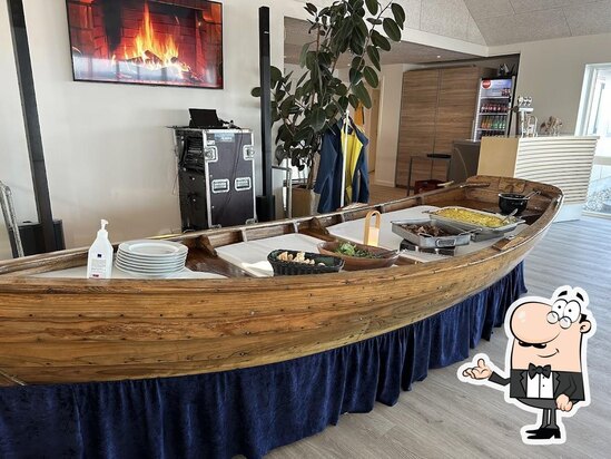 Mommark Marina, Sydals - Restaurant menu, prices and reviews