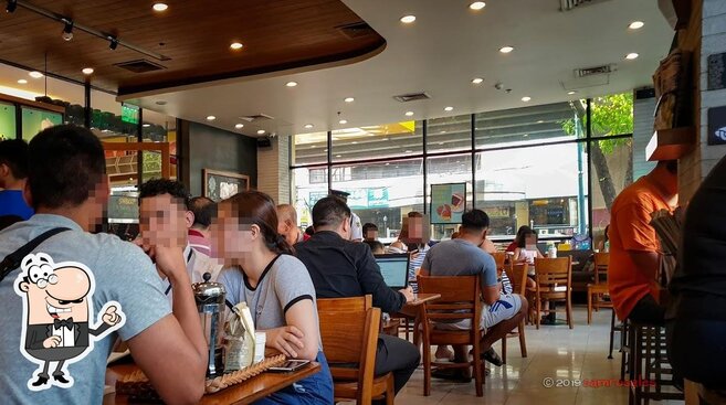 Carta de Starbucks Waltermart Chino Roces, Makati, Walter Mart