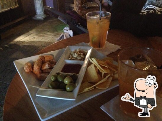 Octopvs Bar, Crawley - Restaurant menu, prices and reviews