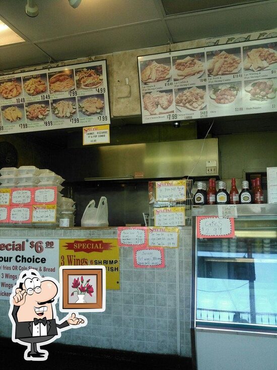Menu at M & M Chicken & Fish restaurant, Columbus, E Livingston Ave