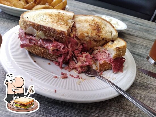 Menu at Louie's Ham & Corned Beef steakhouse, Mount Clemens