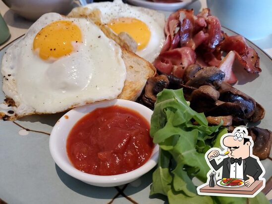 Giddy Up Foodstore in Sandy Bay - Restaurant menu and reviews