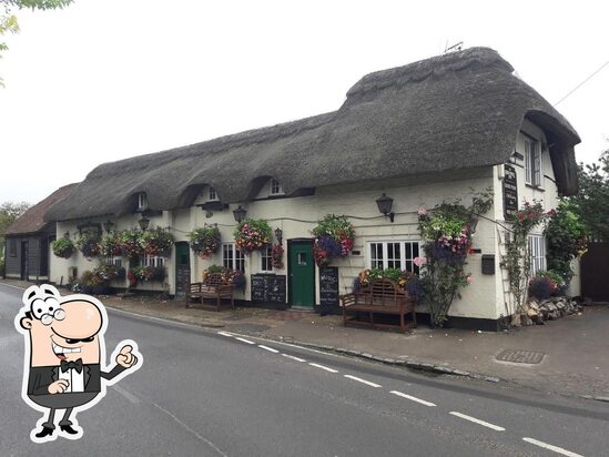 Menu at The Four Points pub & bar, Aldworth