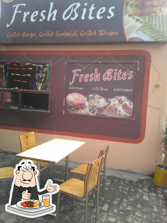 Menu at fresh bites, Ludhiana, WV8V+RV7