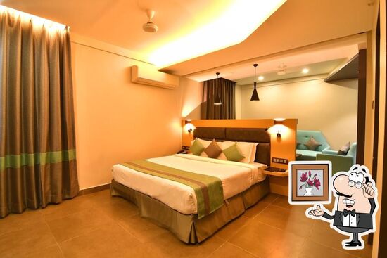 THE CENT HOTEL, Hyderabad, Pillar- 1201 - Restaurant reviews