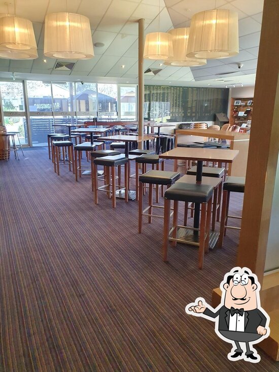 Wodonga Golf Club Clubhouse Bar & Bistro, West Wodonga - Restaurant ...