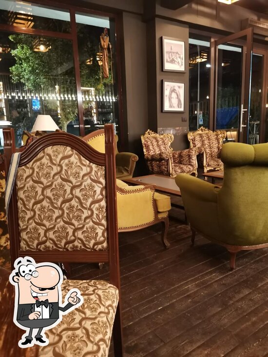 Republic Lounge Bar, Rossano Stazione - Menú del restaurante, precios y ...