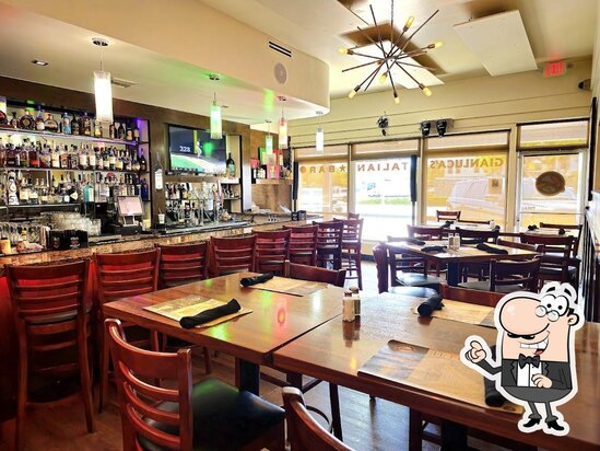 Cosmos Ristorante & Pizzeria, Naples - Restaurant menu, prices and reviews